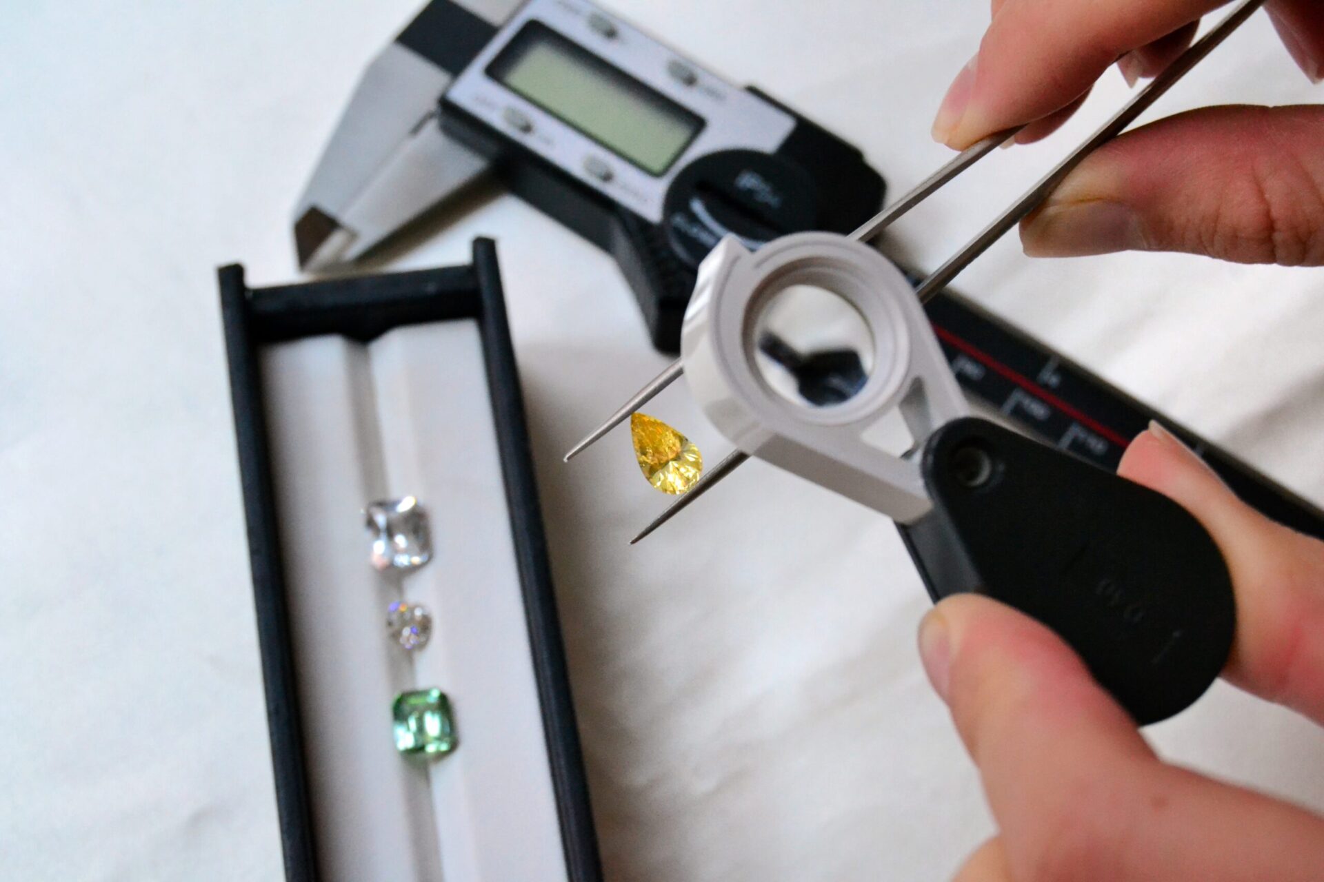 The Mohs Scale of Hardness - Anpé Atelier CPH